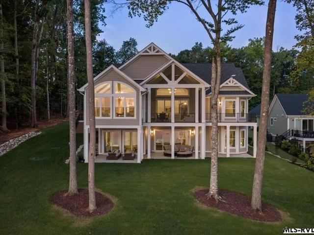 130 Mountain Rock Trl, Boydton, VA 23917