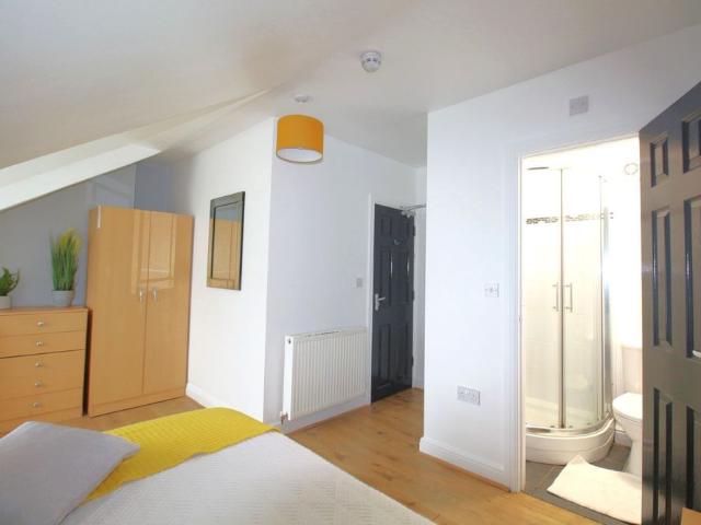 130 Monks Road, Lincoln, Lincolnsire, LN2 5PH