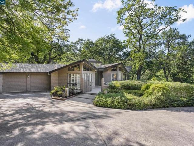 130 Montair Dr, Danville, CA 94526