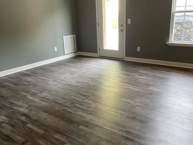 130 Main St S # 1
