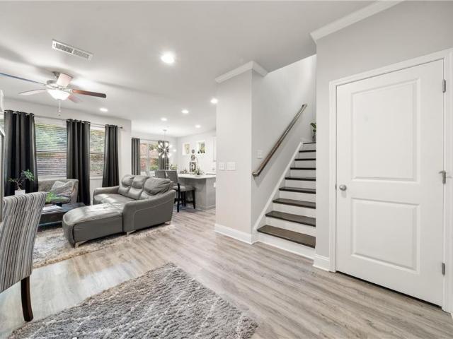 130 Maple Creek Way