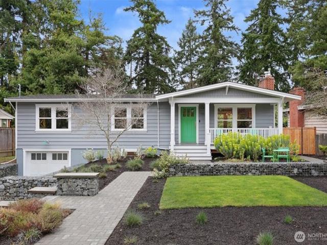 130 N 171st St, Shoreline, WA 98133