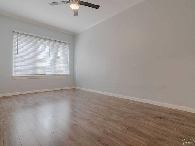 130 N. Westmoreland Ave 1 Bedroom Apartment for Rent at 130 N Westmoreland Ave, Los Angeles, CA 90004 Rampart Village