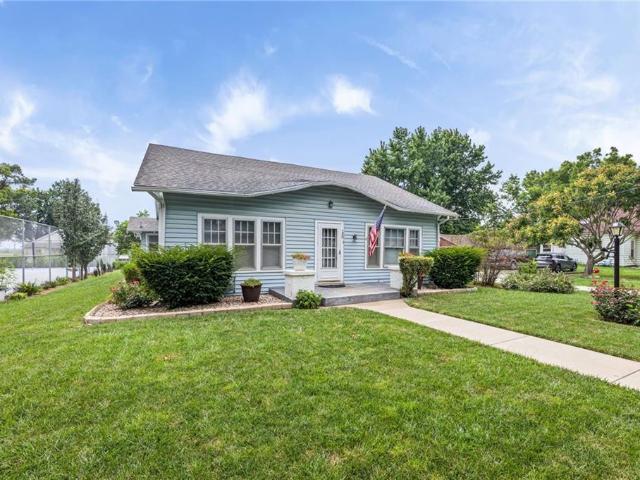 130 N Center Avenue