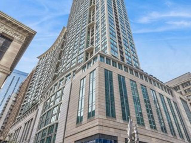 130 N Garland Ct Apt 1406, Chicago, IL 60602