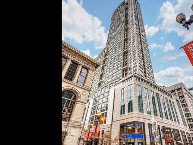 130 N Garland Ct Apt 2310, Chicago, IL 60602
