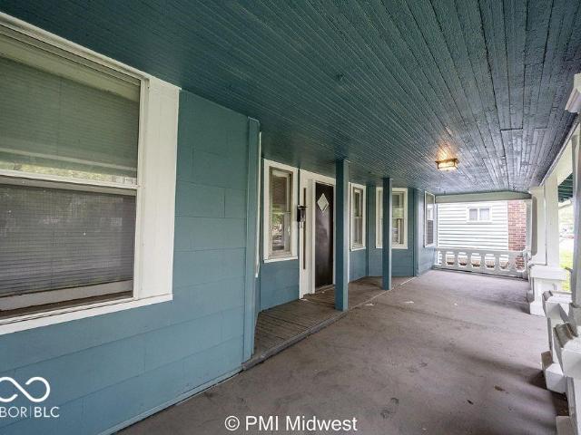 130 N Gladstone Avenue