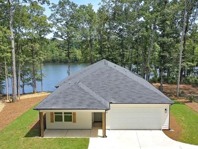 130 N Stewart Ln, Griffin, GA 30224
