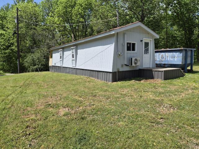 130 Neil Dr