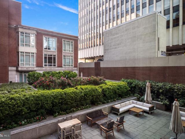 130 S 18Th Street # 408