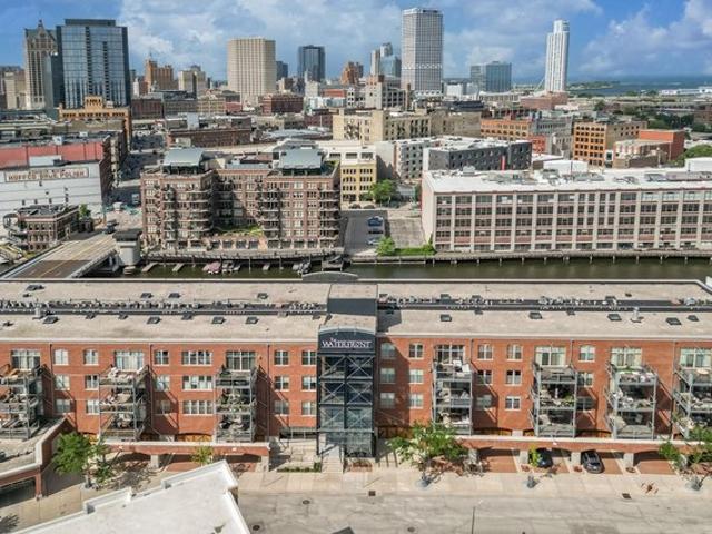 130 S Water St Apt 315, Milwaukee, WI 53204