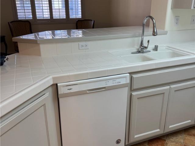 130 S Barranca Ave, Unit 212, West Covina, CA 91791 | MLS #DW26051
