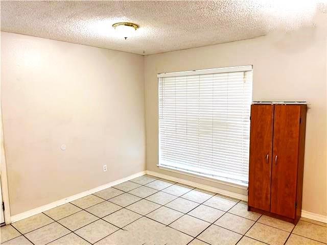130 S Cherrywood Lane