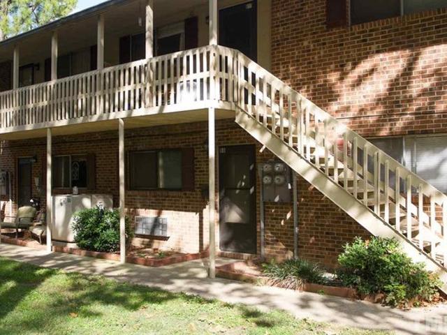 130 S Estes Dr Apt B8, Chapel Hill, NC 27514