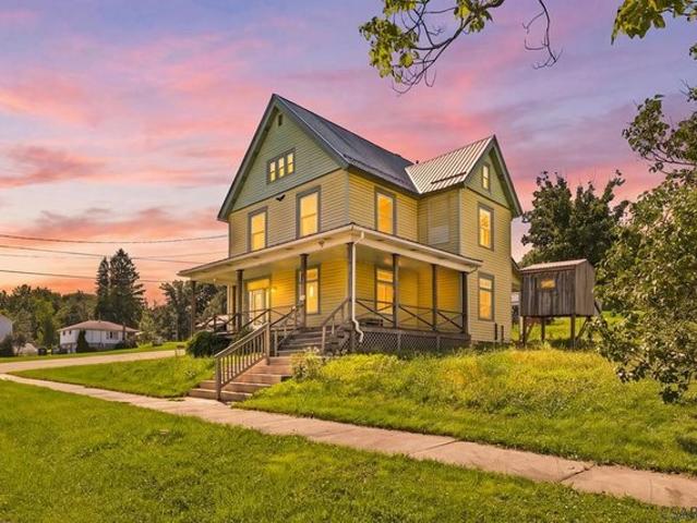 130 S Main St, Friedens, PA 15541