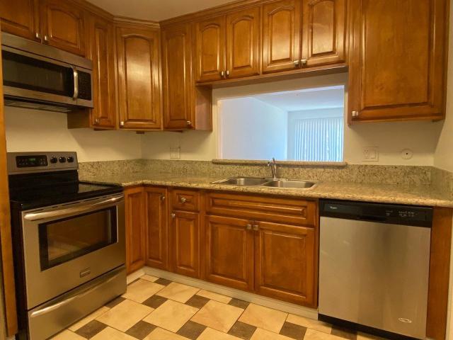 130 South Flores Street 1 Bedroom Apartment for Rent at 130 S Flores St, Los Angeles, CA 90048 Mid City West