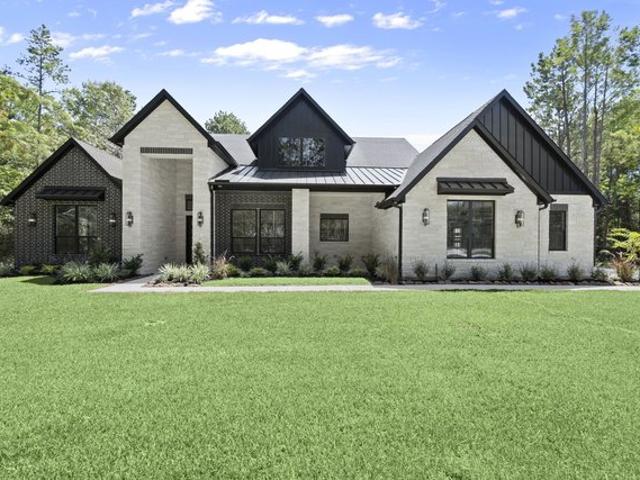 130 Sanctuary Rd, Huntsville, TX 77340