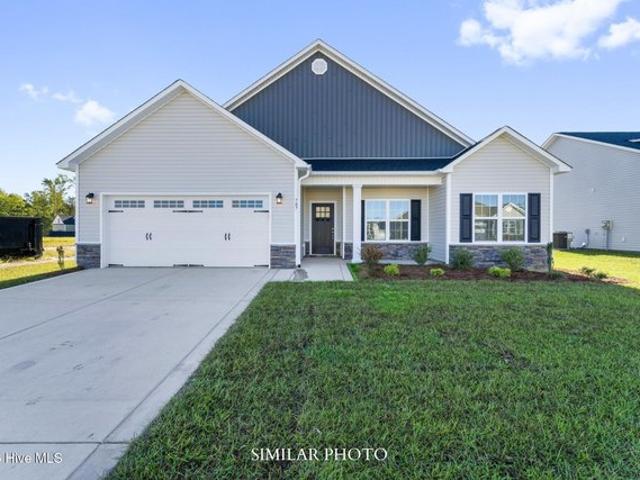 130 Sanctuary St, Jacksonville, NC 28546