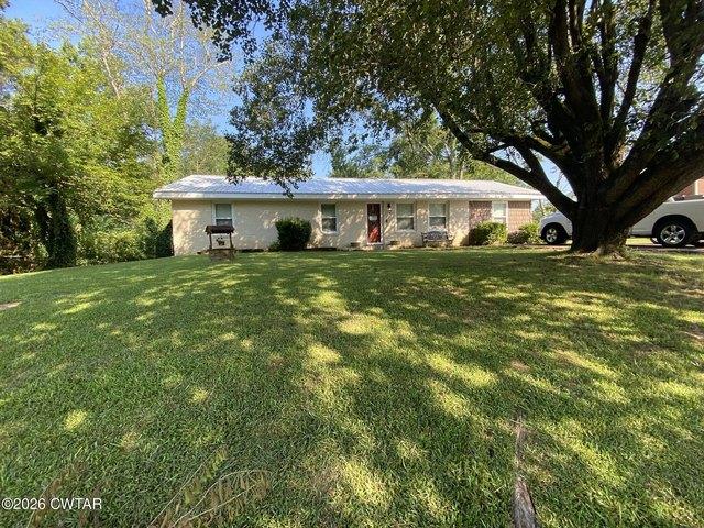 130 Simmons St, Henderson, TN 38340