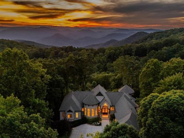 130 Stony Rd, Landrum, SC 29356