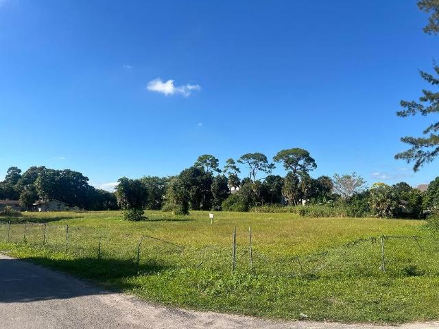 130 Sussex G 130, West Palm Beach, FL