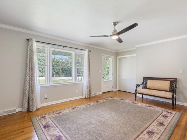 130 Payne Springs Rd