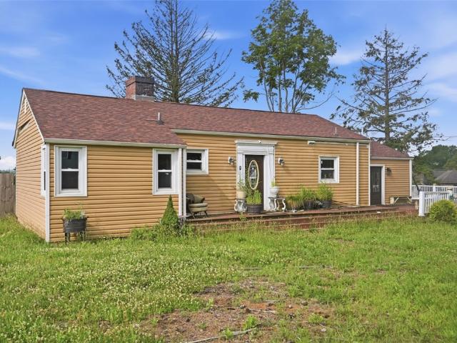 130 Pleasant Avenue