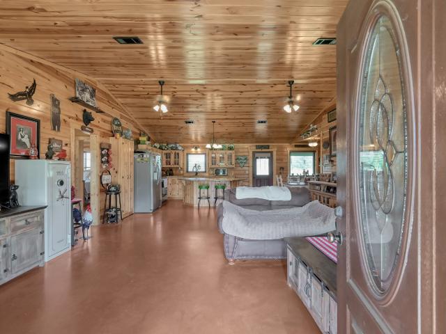 130 Raleigh Circle
