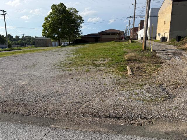 130 W Webster Avenue