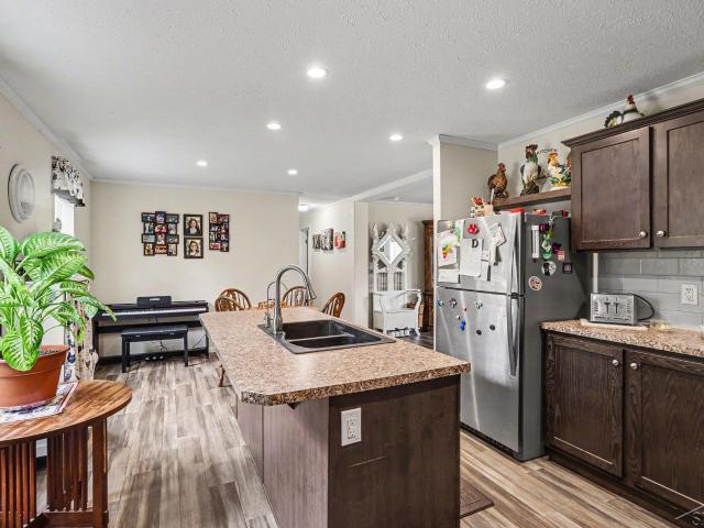 130 W Bradford Road
