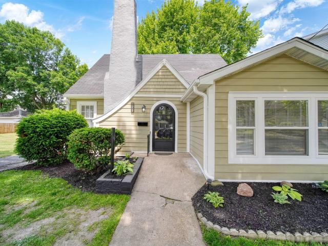 130 W Euclid Avenue