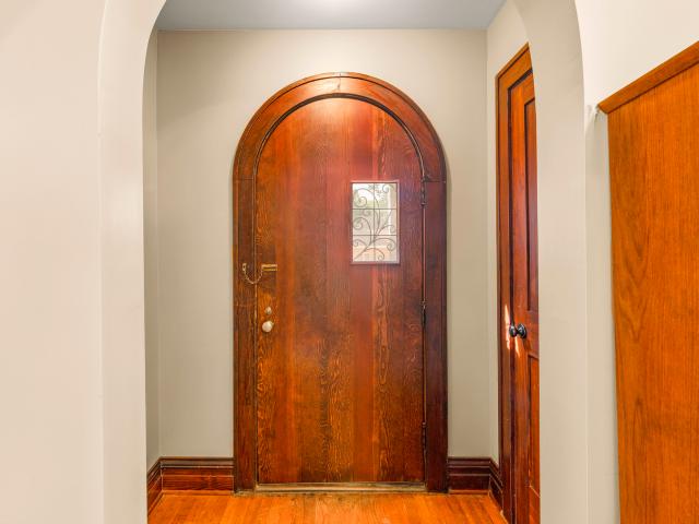 130 W Garfield Street