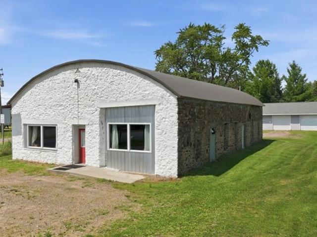 130 W North St, New Auburn, WI 54757