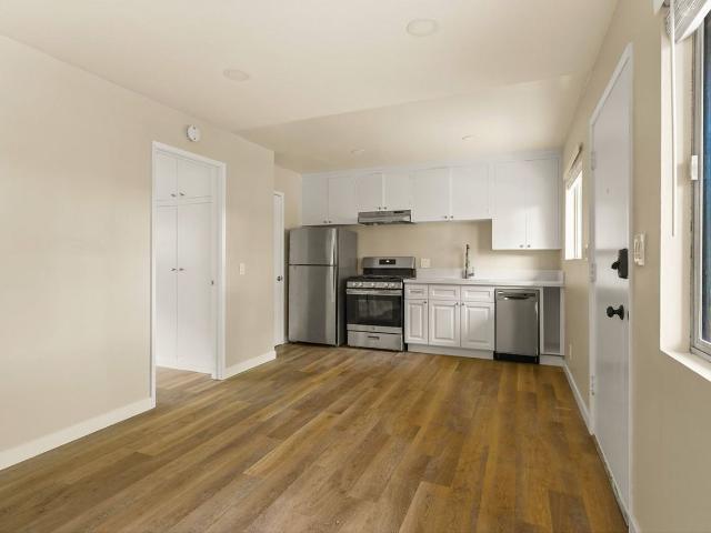 130 W Padre St 1 Bedroom Apartment for Rent at 130 W Padre St, Santa Barbara, CA 93105 Oak Park