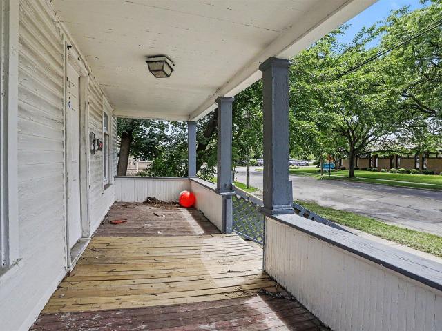 130 W Paterson Street