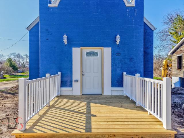 130 W Scott Street