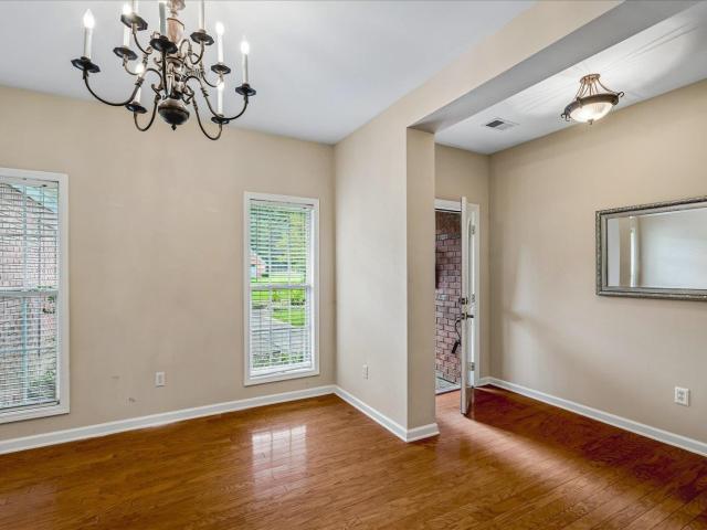 130 woodmont dr
