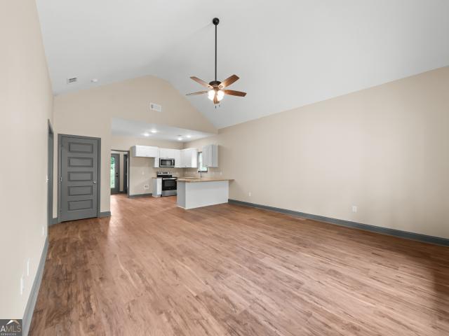 130 Woods Avenue