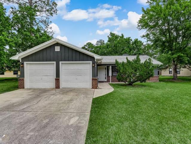 130 Woodvalley Dr, Kingsland, GA 31548