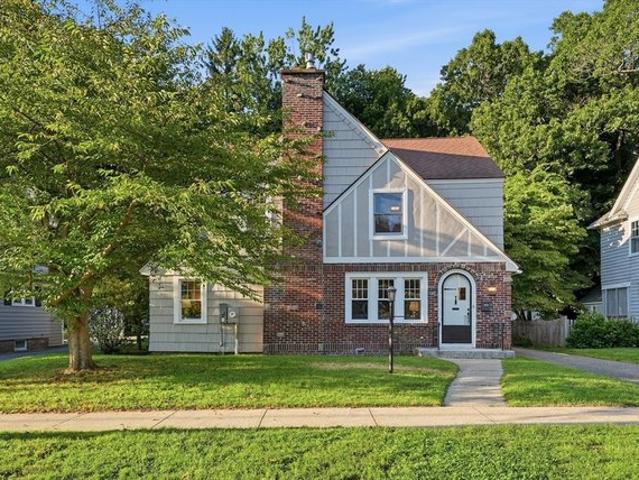 130 Westmoreland Ave, Longmeadow, MA 01106
