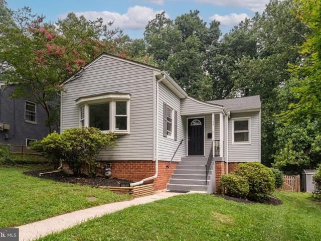 130 Whitmoor Ter, Silver Spring, MD 20901