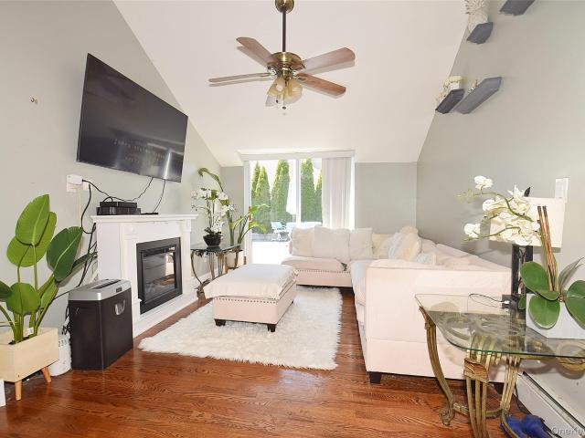 130 Winganhauppauge Road