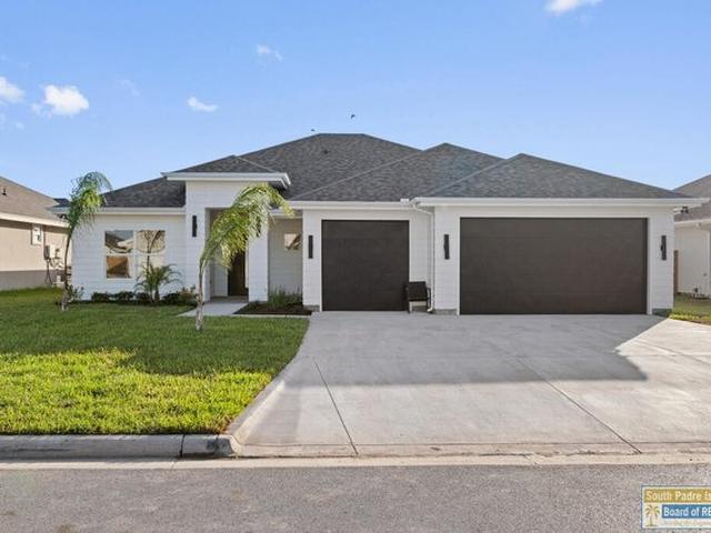 130 Torrey Pines Dr, Laguna Vista, TX 78578