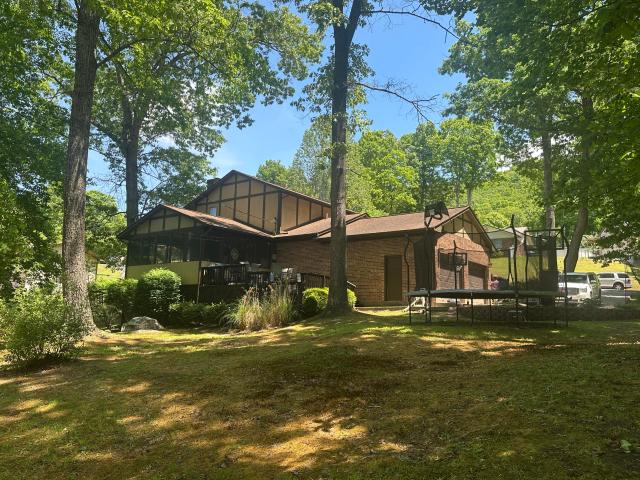 130 Tall Oak Trail