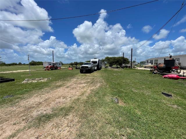 130 Thresher Fish Ln, Palacios, TX 77465 | MLS #94205