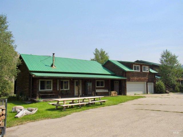 130 Valley Creek Rd, Stanley, ID 83278
