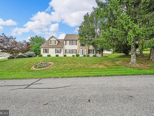 130 Valley Rd, Hamburg, PA 19526
