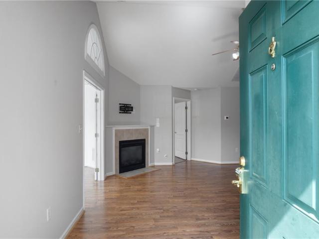 130 Villa DR
