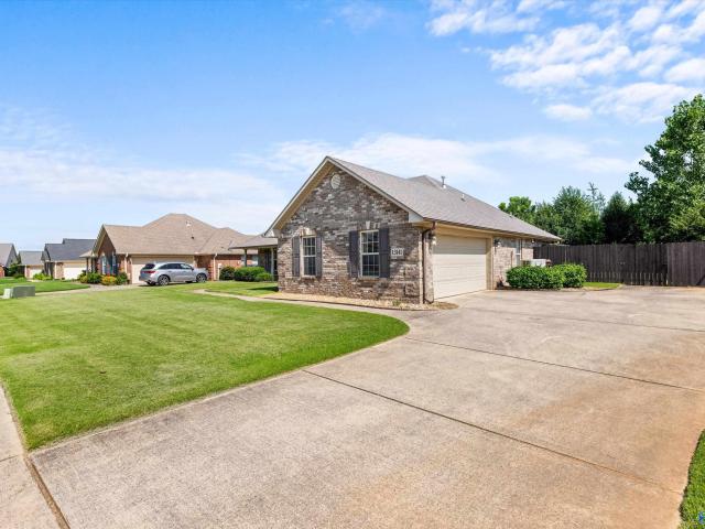 13141 Arbor Ridge