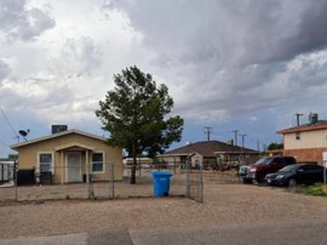 13141 Bugambilia Dr, San Elizario, TX 79849